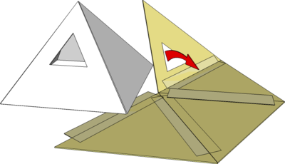 Pyramid Maze - DT Online